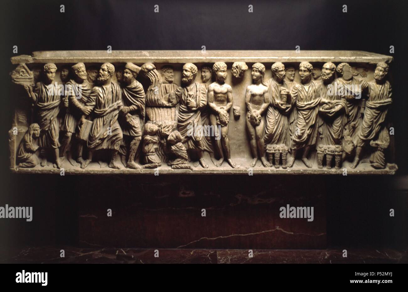 Madrid, M.A.N. Arte romano. Paleocristiano Sarcófago de San Justo de la ...