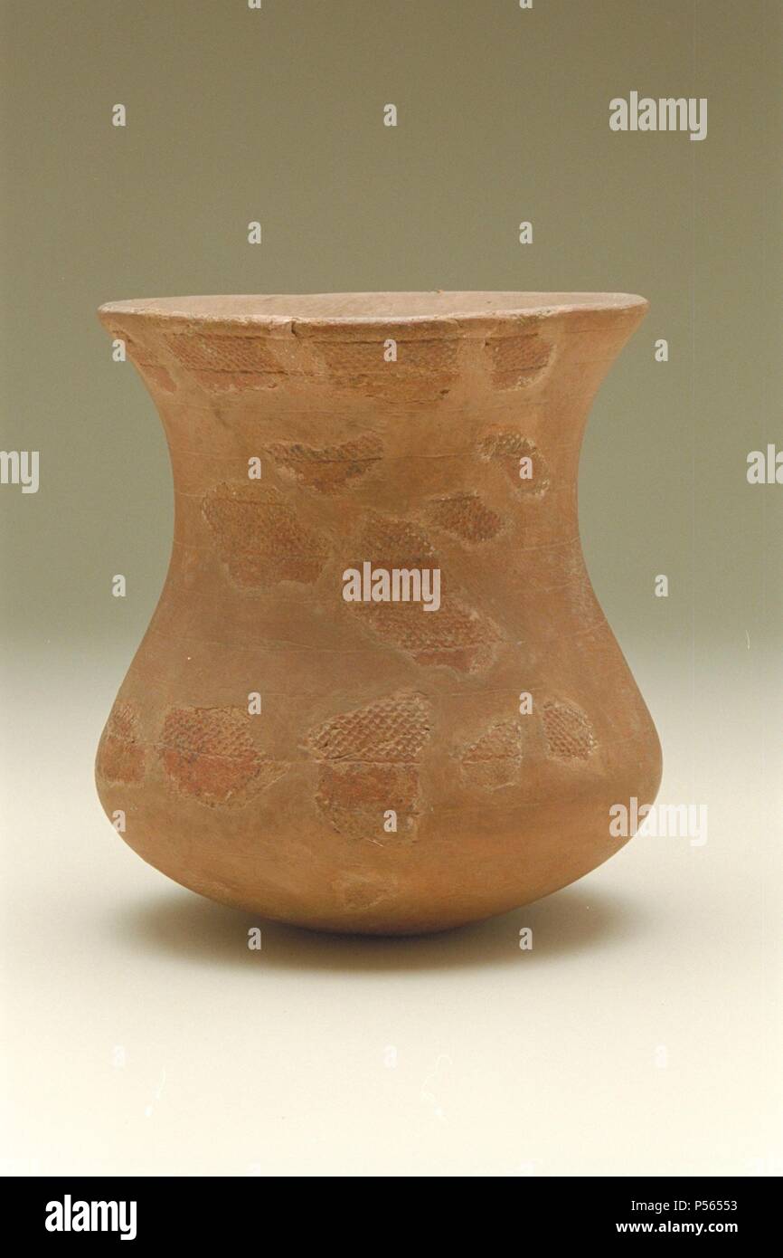 ARTE PREHISTORICO. NEOLITICO. ESPAÑA. VASO CAMPANIFORME procedente del ...