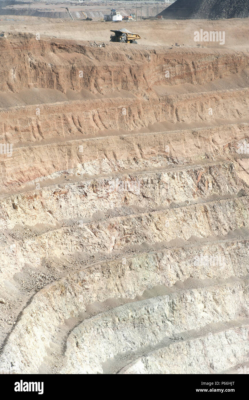 Trasporto di minerale di rame immagini e fotografie stock ad alta ...