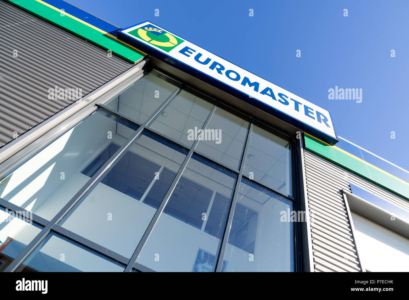 Segno euromaster immagini e fotografie stock ad alta risoluzione - Alamy