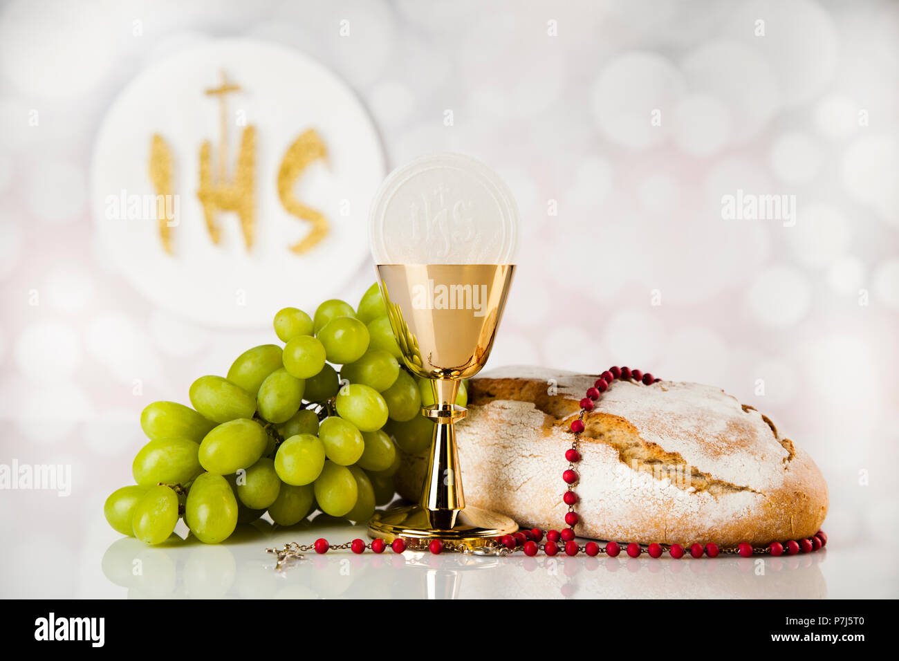 Communion elements immagini e fotografie stock ad alta risoluzione - Alamy