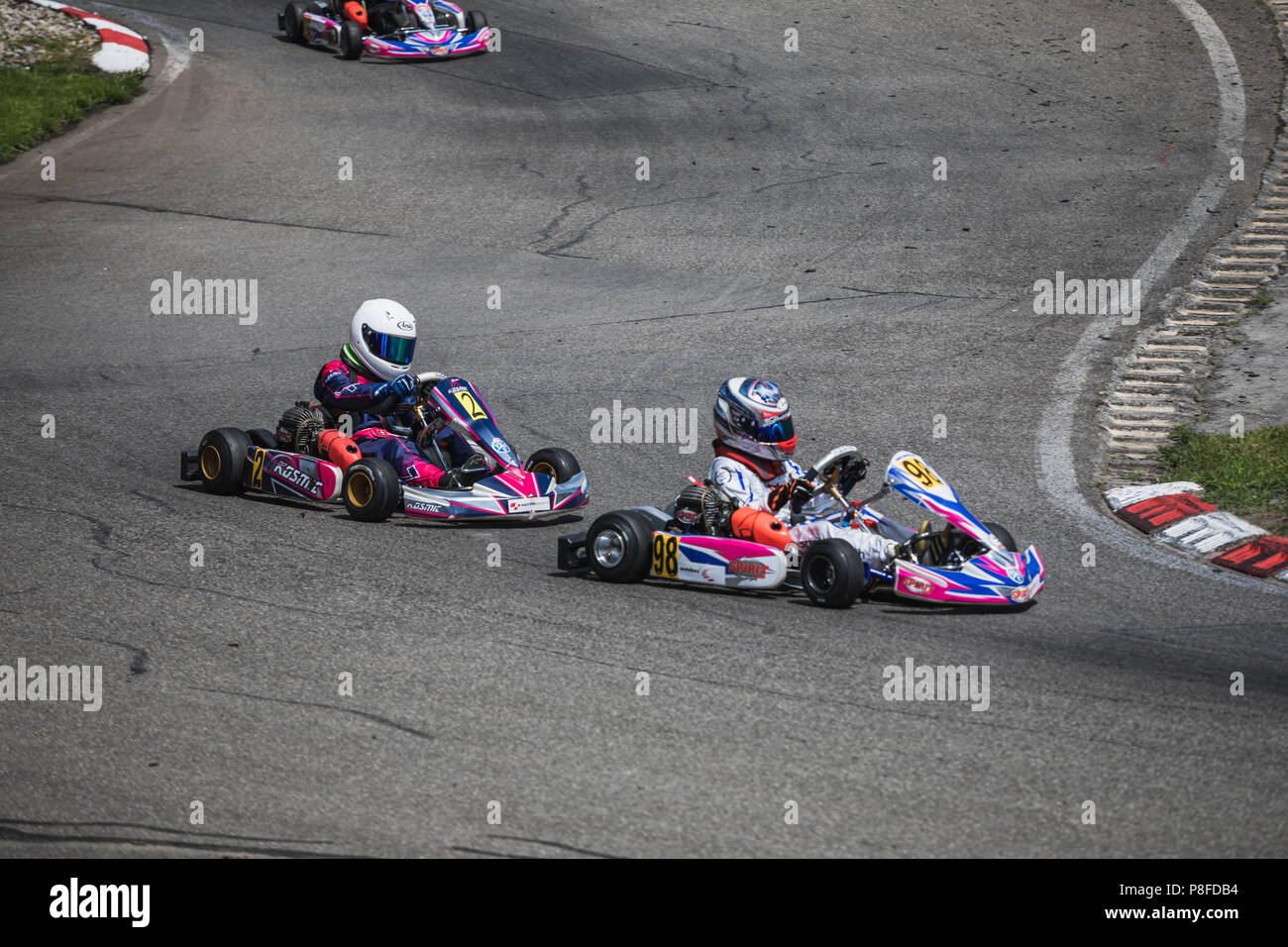 Mini go kart immagini e fotografie stock ad alta risoluzione - Alamy