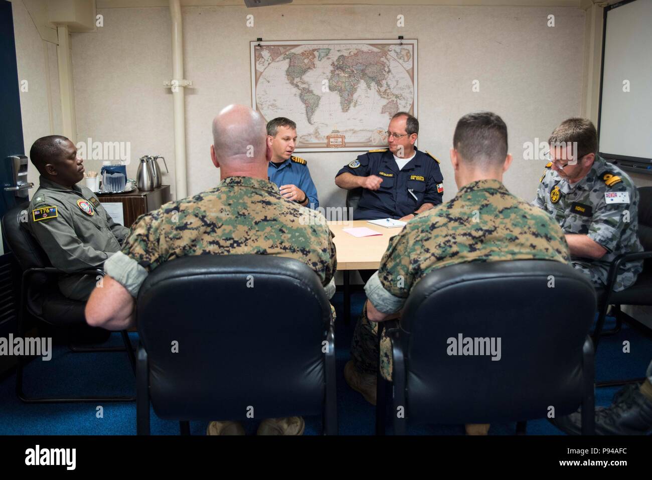 Navy australiano commodore ivan ingham immagini e fotografie stock ad ...