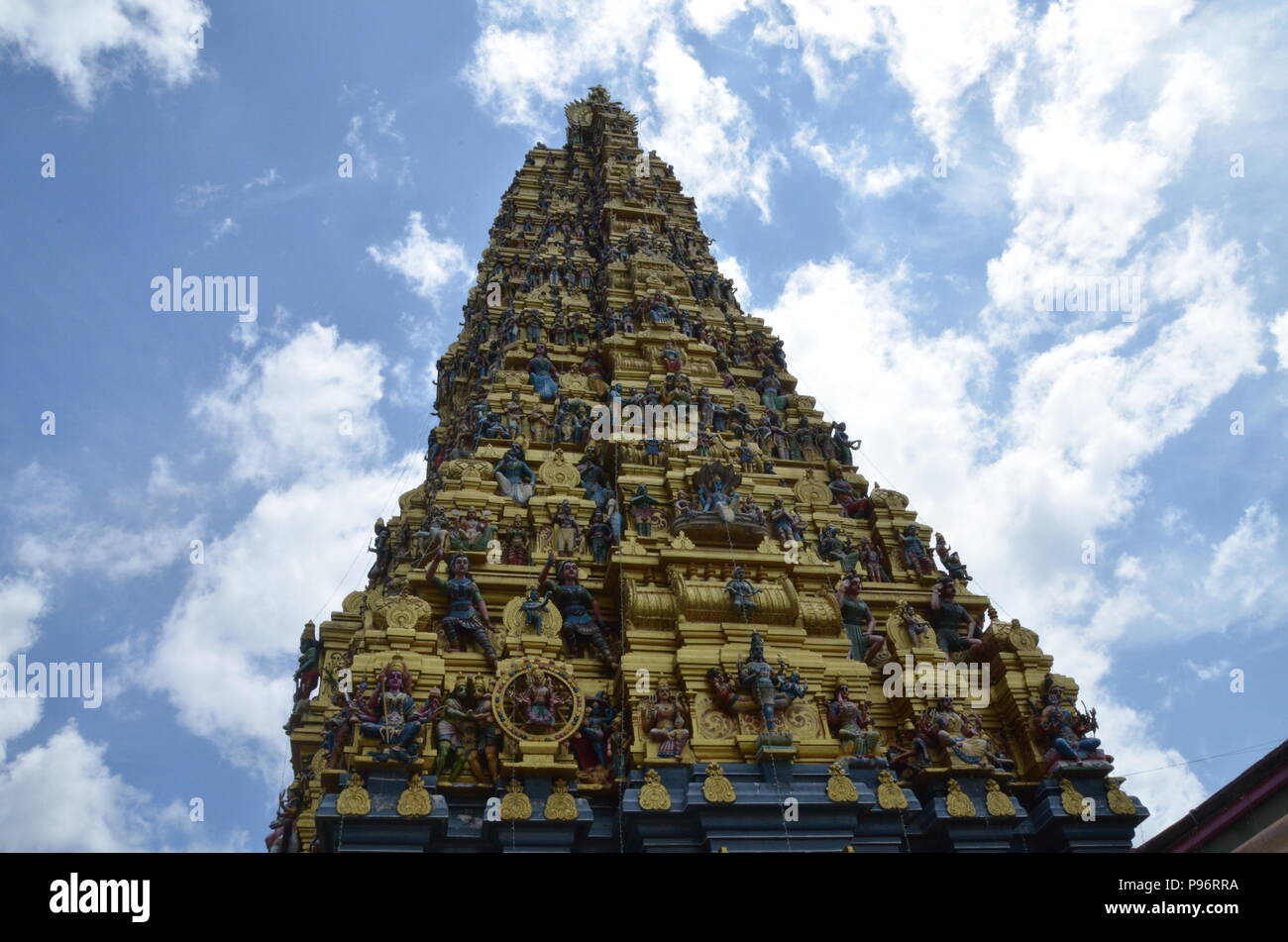 Hindu temple in sri lanka immagini e fotografie stock ad alta ...
