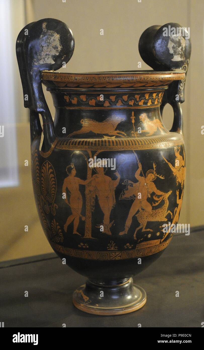 Atteone combattimenti con la cerva guardato da Artemis seduto e Hermes ...