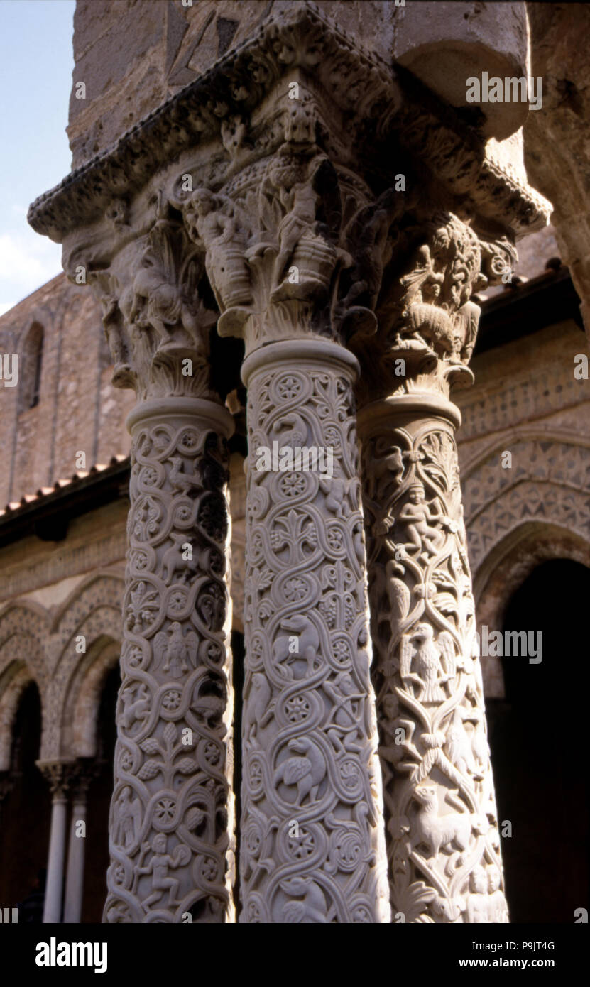 Capitelli bizantini immagini e fotografie stock ad alta risoluzione - Alamy