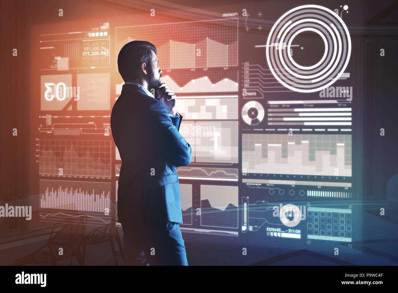 Software developer immagini e fotografie stock ad alta risoluzione - Alamy