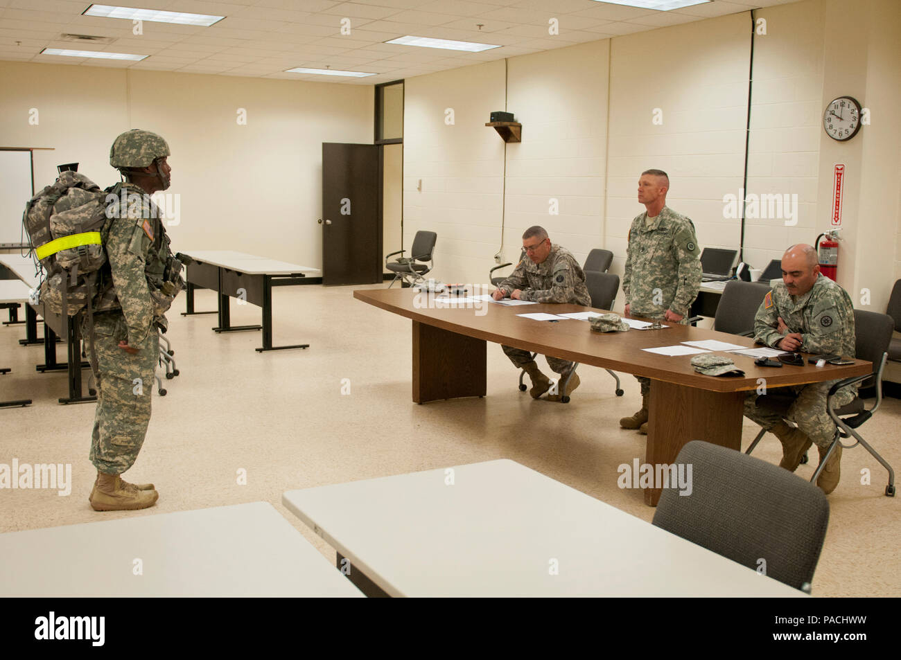 Durante il 316th Sustainment Command Best Warrior Competition a Fort ...