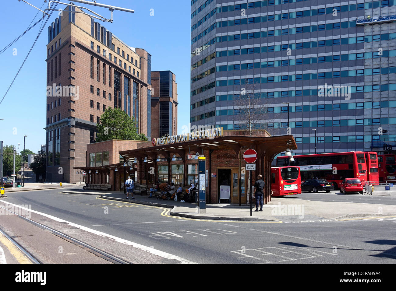 Croydon tram link immagini e fotografie stock ad alta risoluzione - Alamy