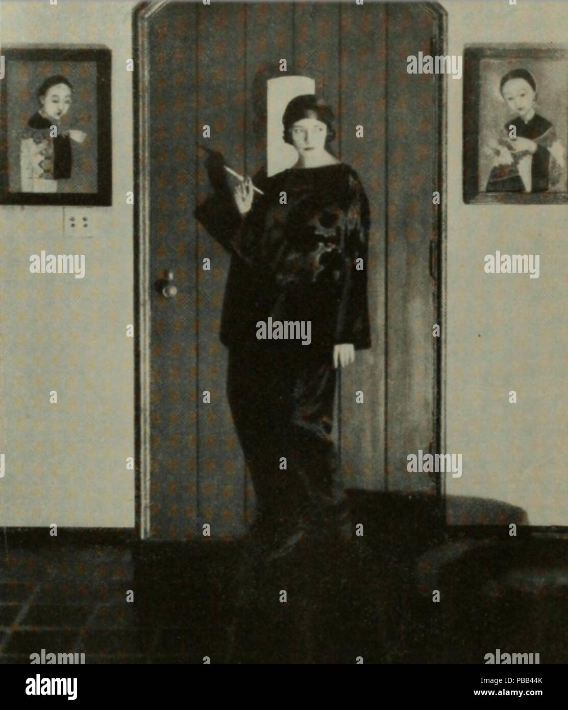 Natacha rambova immagini e fotografie stock ad alta risoluzione - Alamy