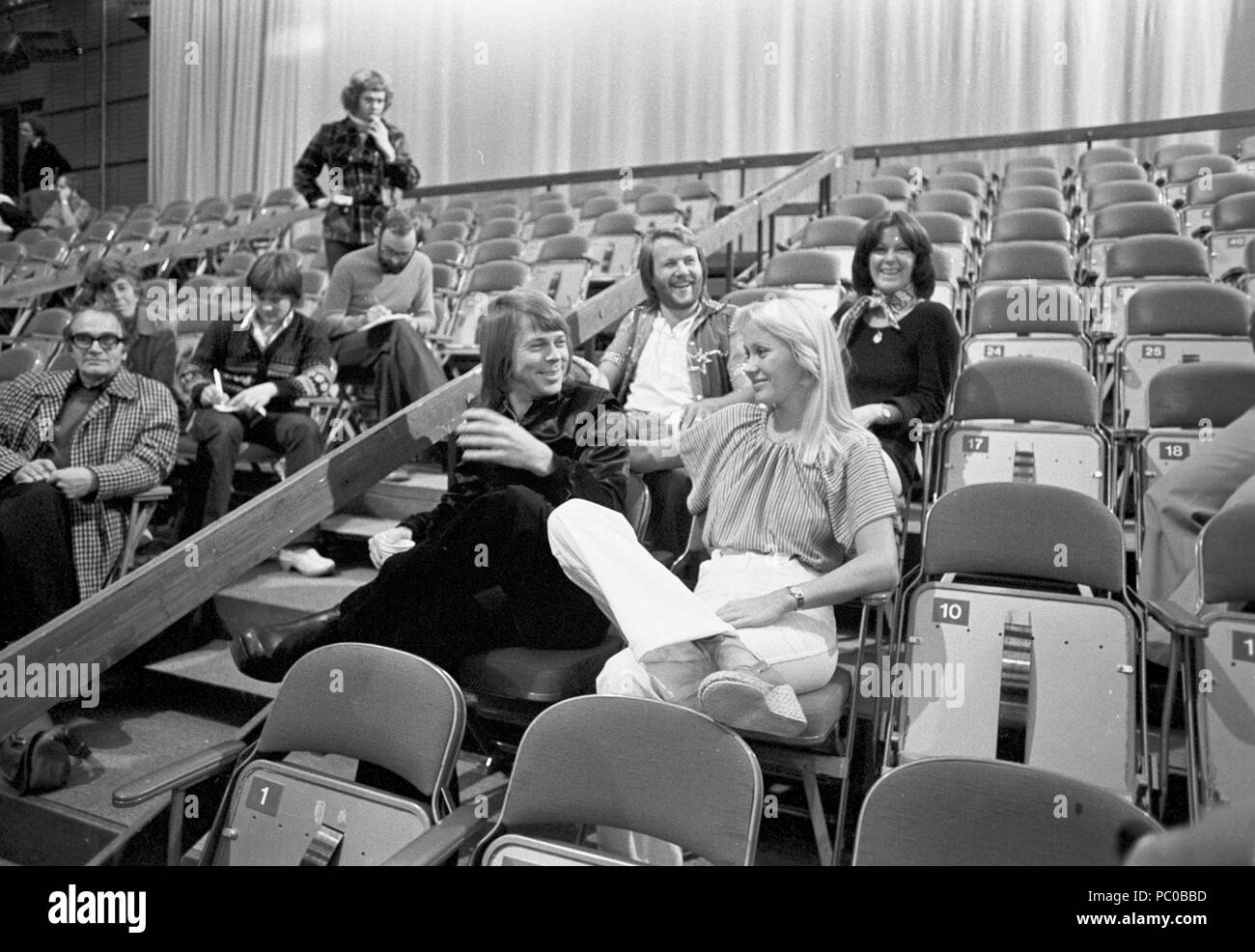 ABBA. Anni-Frid Lyngstad, Benny Andersson, Agnetha Fältskog e Björn Ulvaeus 1976 Foto stock - Alamy