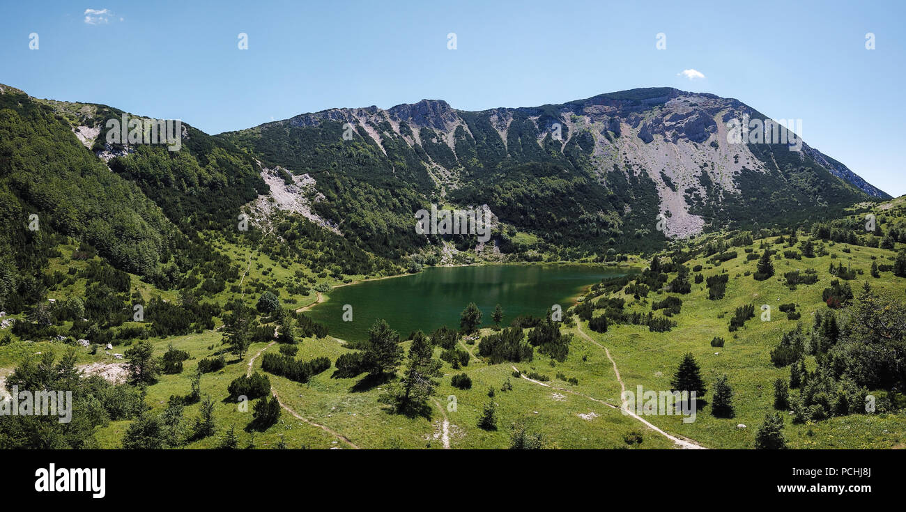 Šator Mountain (Šator planina) è nelle Alpi Dinariche, in Bosnia ed ...