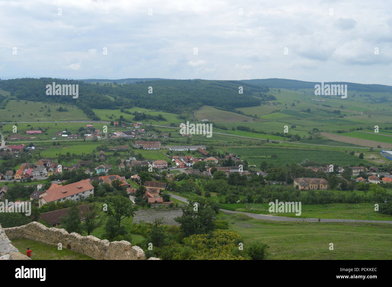 Piccoli tetti e case rurali del villaggio immagini e fotografie stock ...