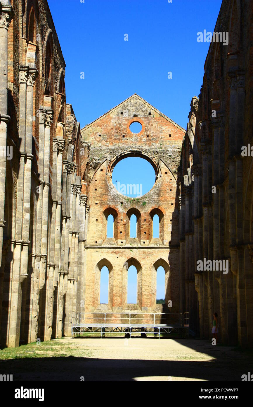 San Galgano, Italia - uno dei migliori esempi di gotico italiano, San ...