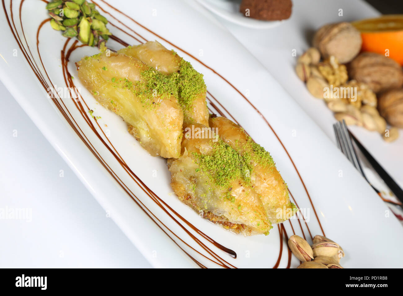 Pistacchio sobiyet baklava immagini e fotografie stock ad alta ...
