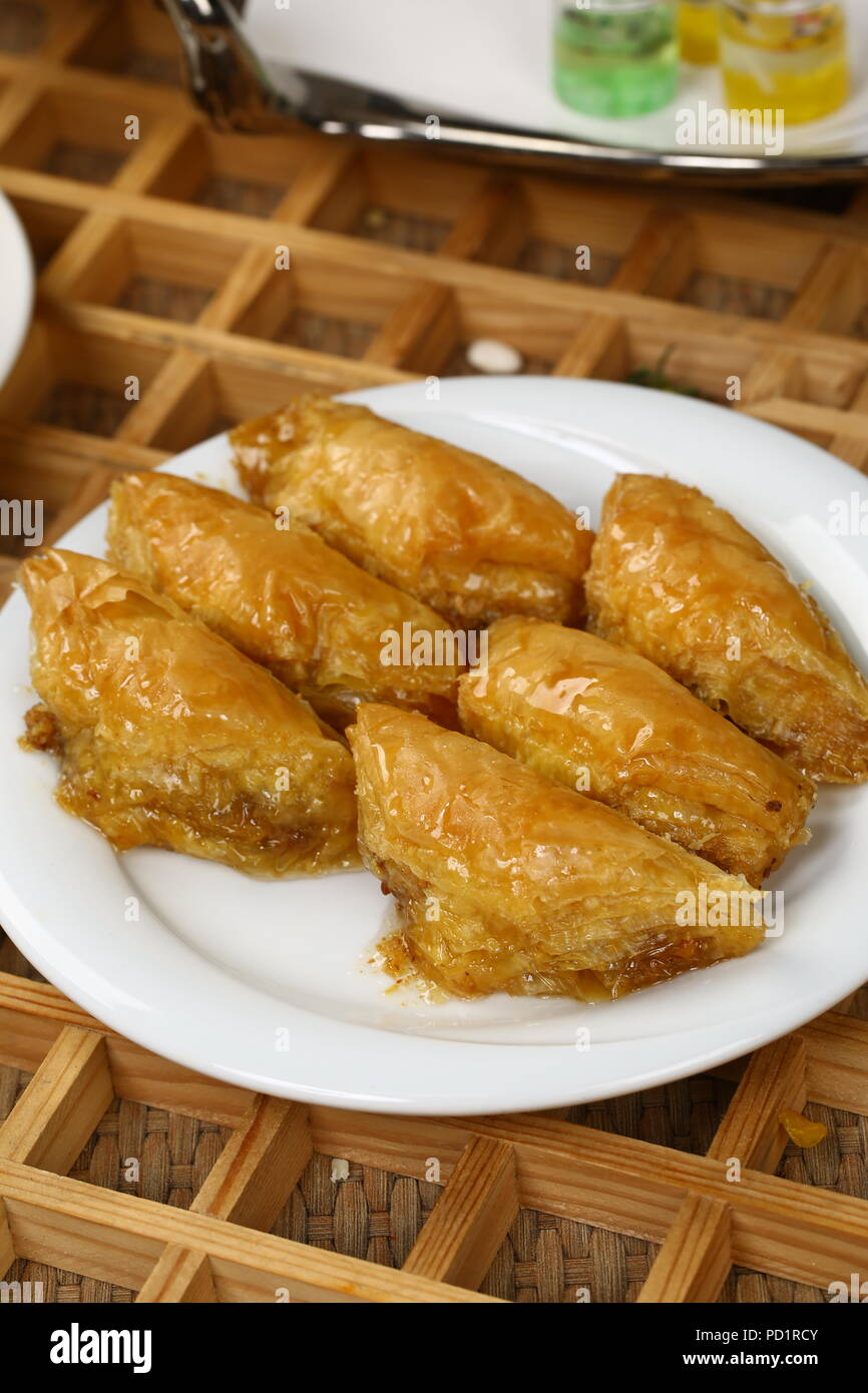 Pistacchio sobiyet baklava immagini e fotografie stock ad alta ...