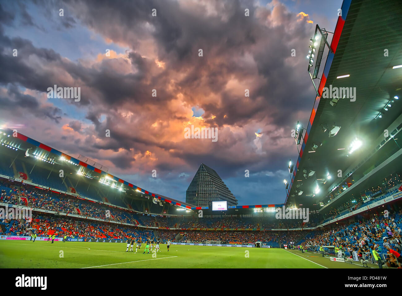 Stadio st jakob park immagini e fotografie stock ad alta risoluzione ...