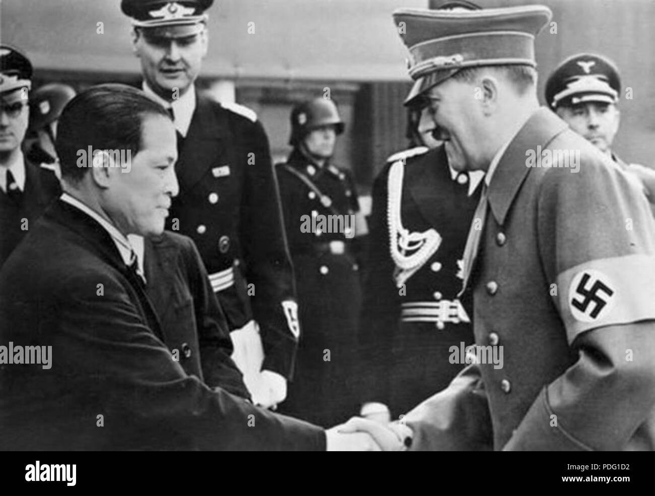 Hitler seconda guerra mondiale Foto e Immagini Stock in Bianco e Nero ...