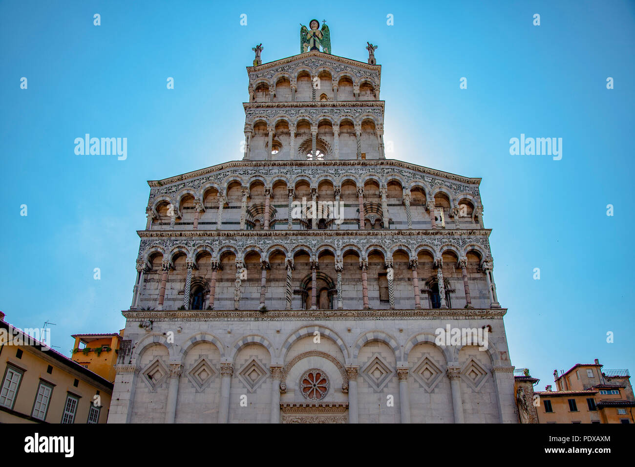 Chiesa di san leger immagini e fotografie stock ad alta risoluzione - Alamy