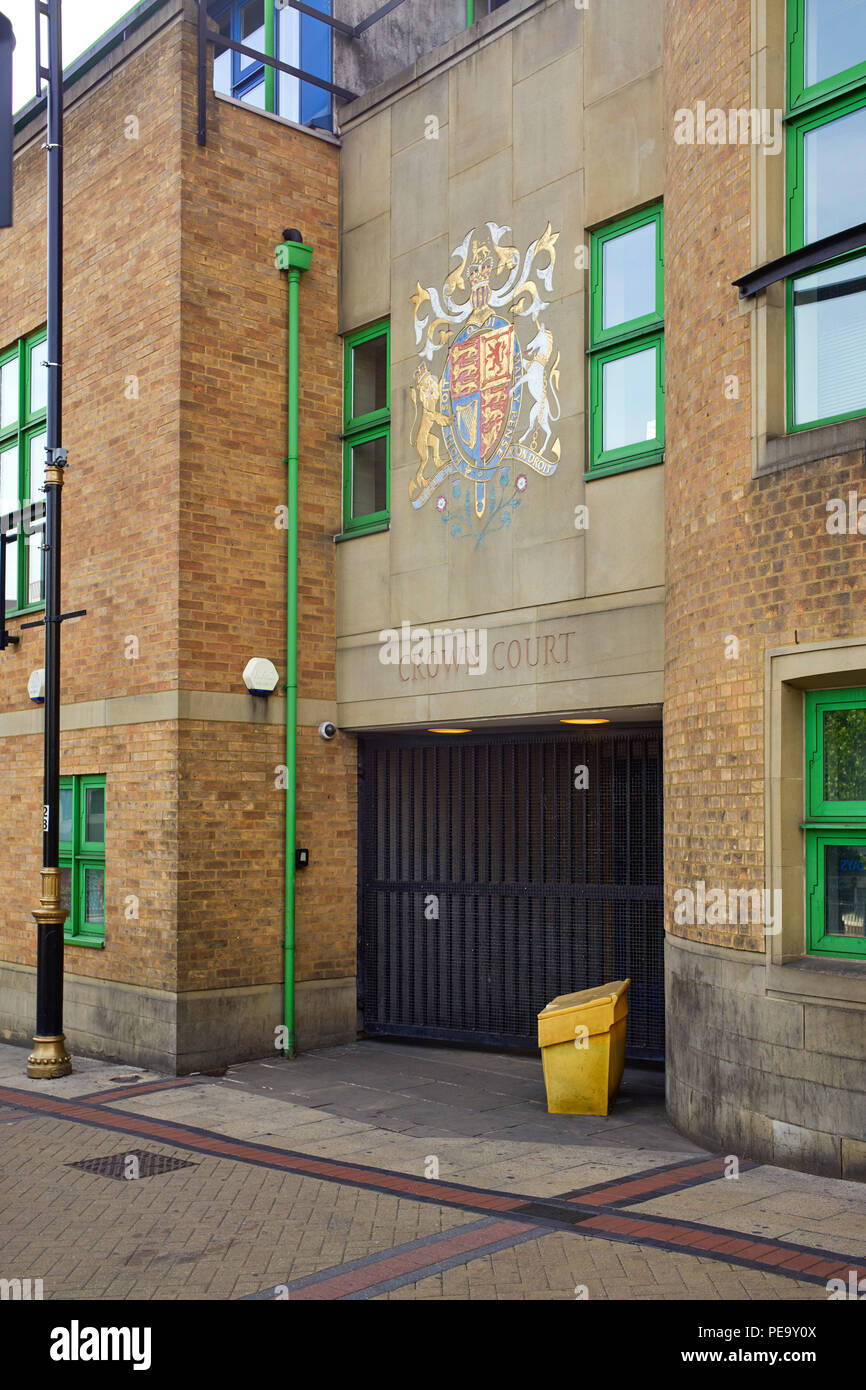 Luton crown court immagini e fotografie stock ad alta risoluzione - Alamy