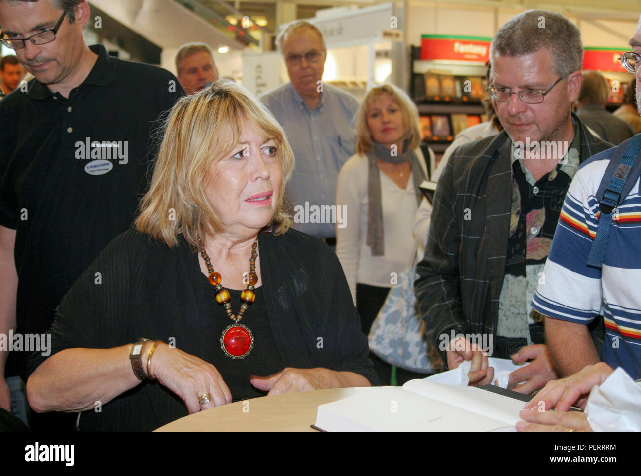 John lennon e sua moglie cynthia immagini e fotografie stock ad alta risoluzione - Alamy