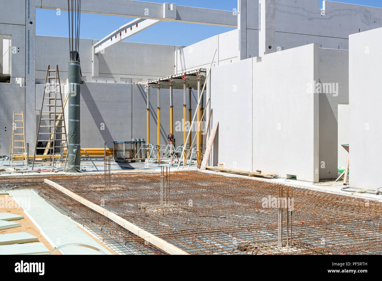 Costruire un cantiere immagini e fotografie stock ad alta risoluzione ...