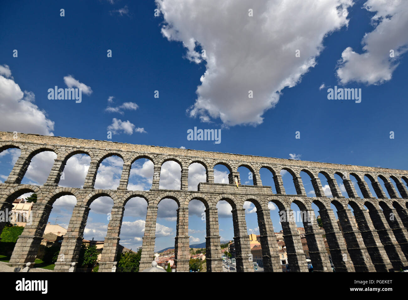 Acquedotto arce immagini e fotografie stock ad alta risoluzione - Alamy