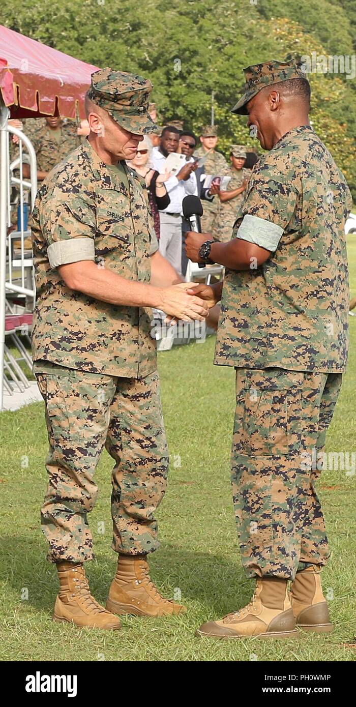 Maj gen crenshaw immagini e fotografie stock ad alta risoluzione - Alamy