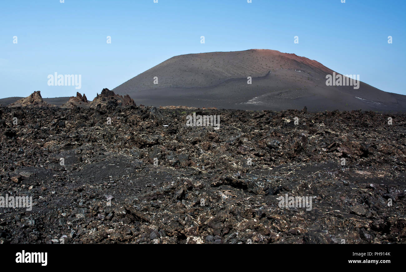 Vulcano di timanfaya immagini e fotografie stock ad alta risoluzione ...