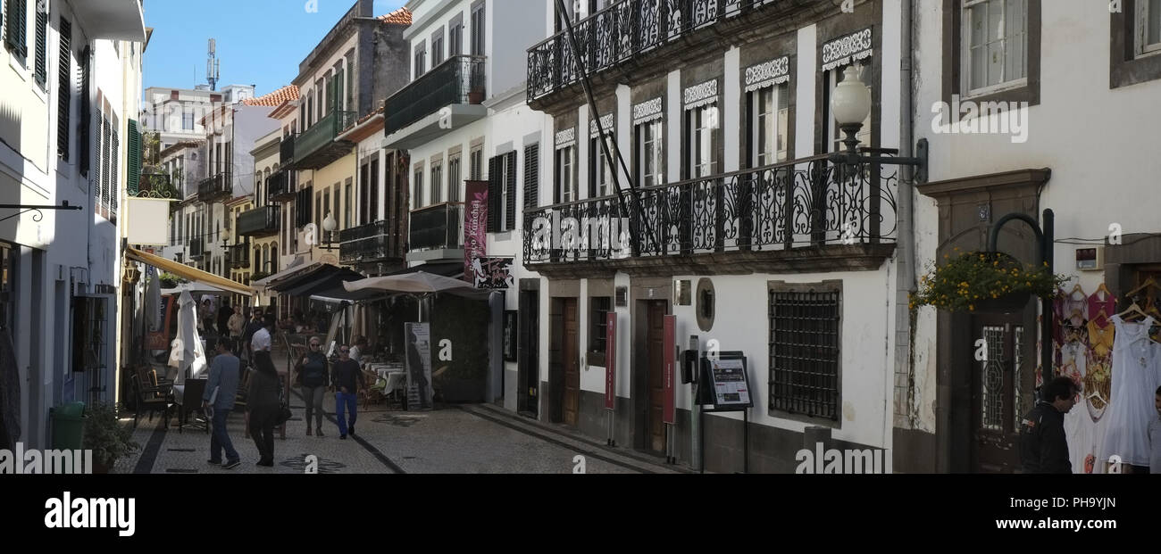 Funchal in centro immagini e fotografie stock ad alta risoluzione - Alamy