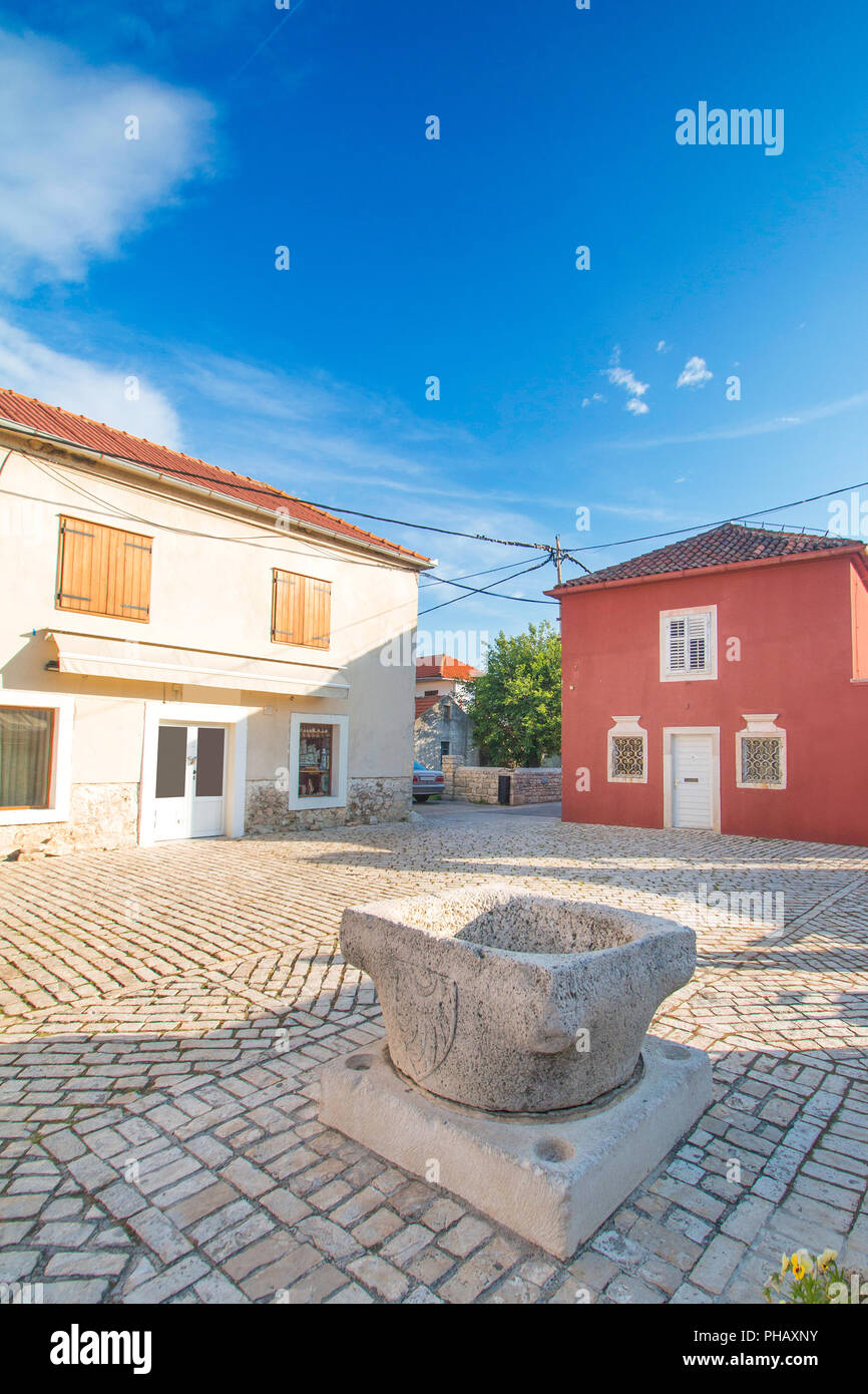 Villaggio medievale di nin croazia immagini e fotografie stock ad alta ...
