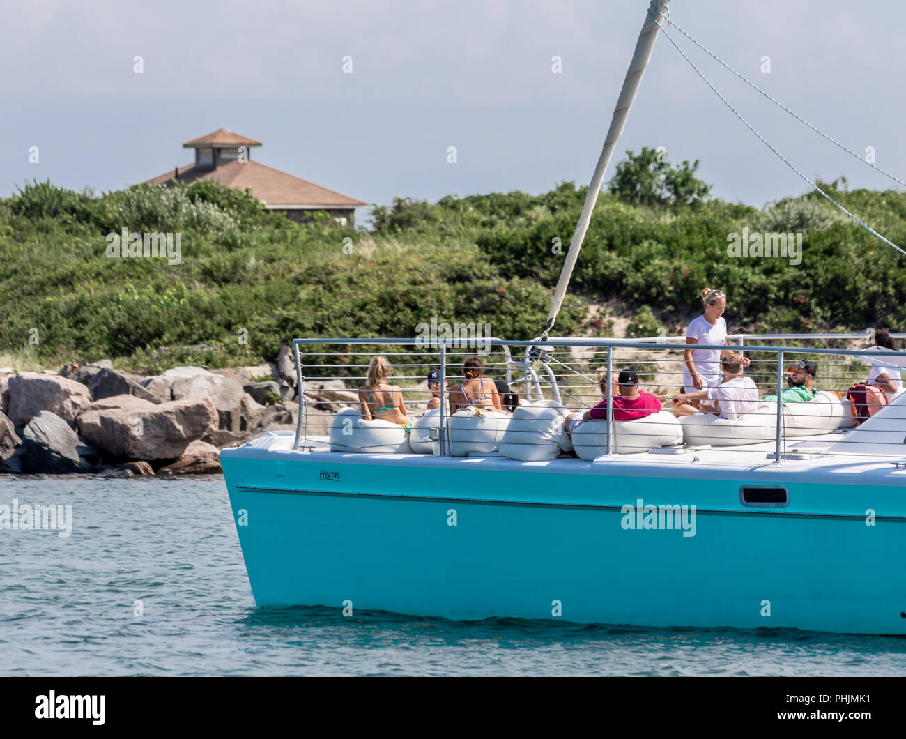 Bikini Girls On Boat Immagini E Fotografie Stock Ad Alta Risoluzione