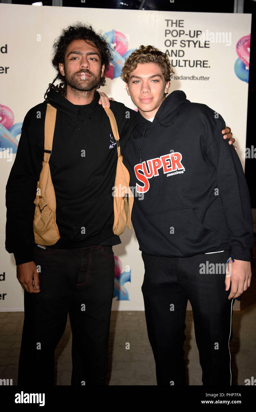 Noah becker and elias becker immagini e fotografie stock ad alta ...