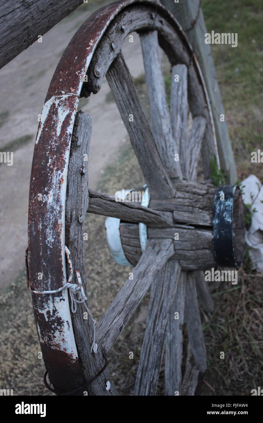 Raggi e cerchi delle ruote del carro immagini e fotografie stock ad ...