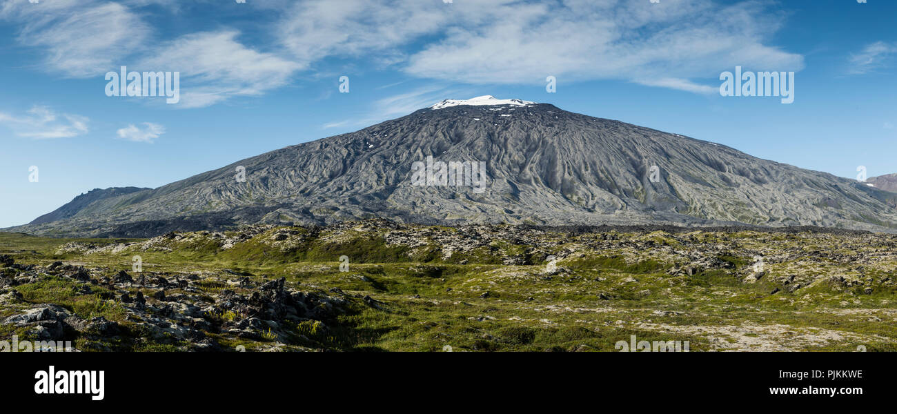 L'Islanda, il vulcano Snaefellsjokull, uno stratovulcano, ingresso di ...