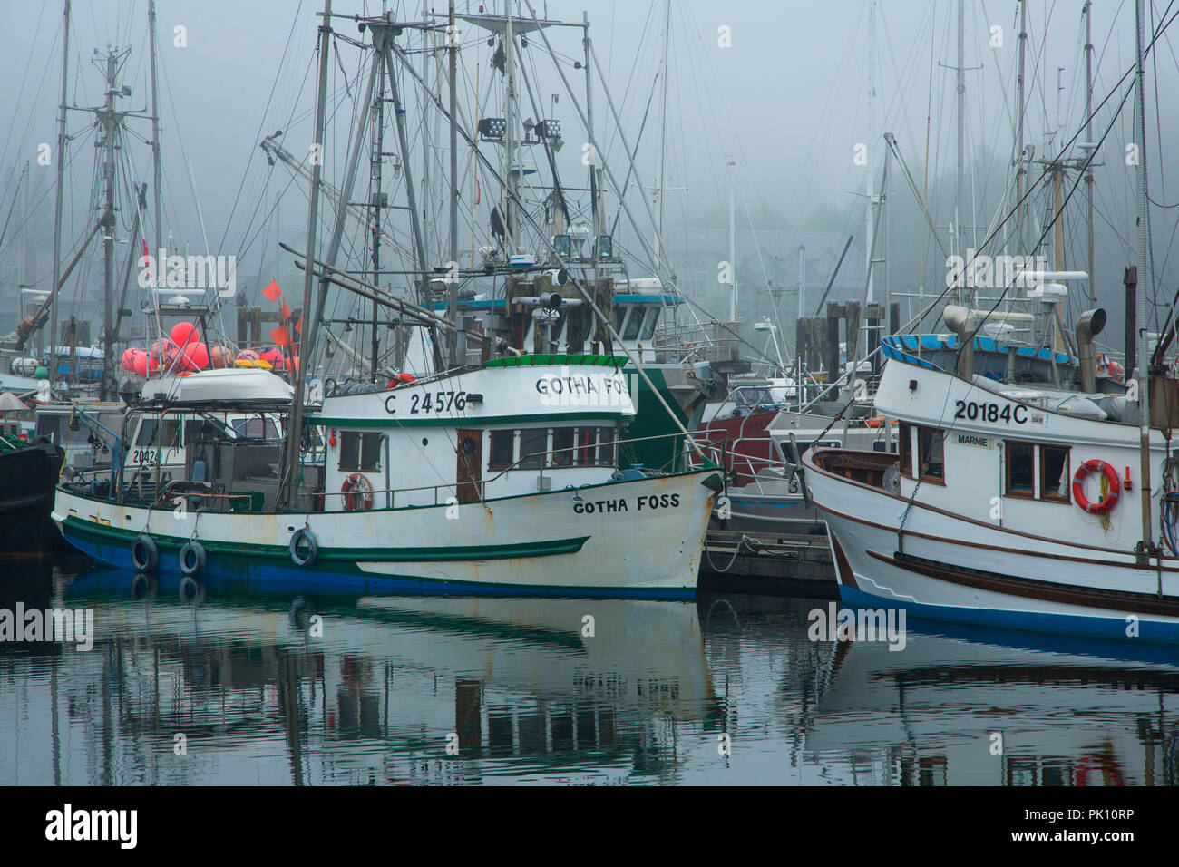 Barche nel porto di ucluelet immagini e fotografie stock ad alta ...