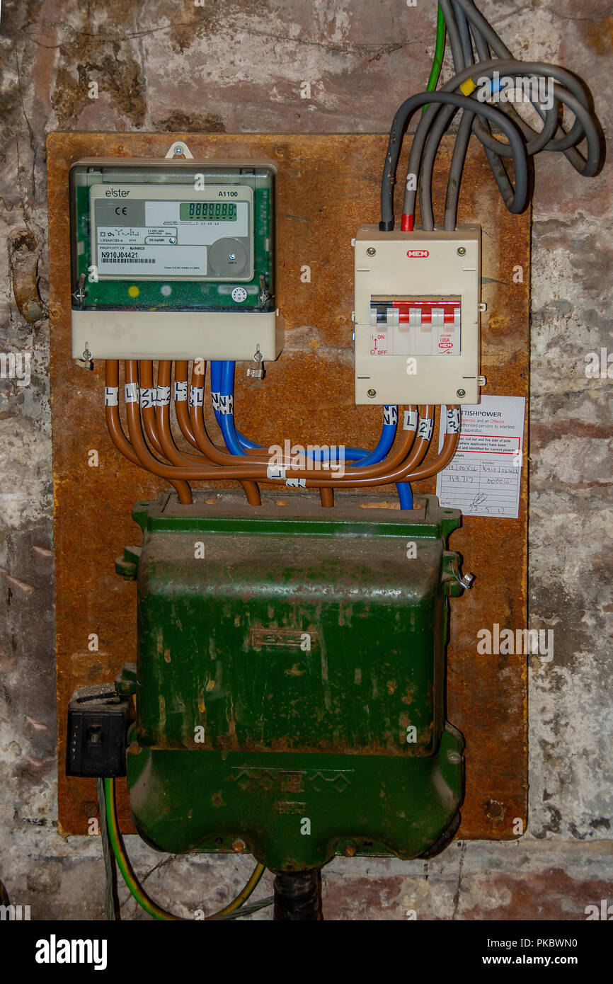 Fase di installazione immagini e fotografie stock ad alta risoluzione ...