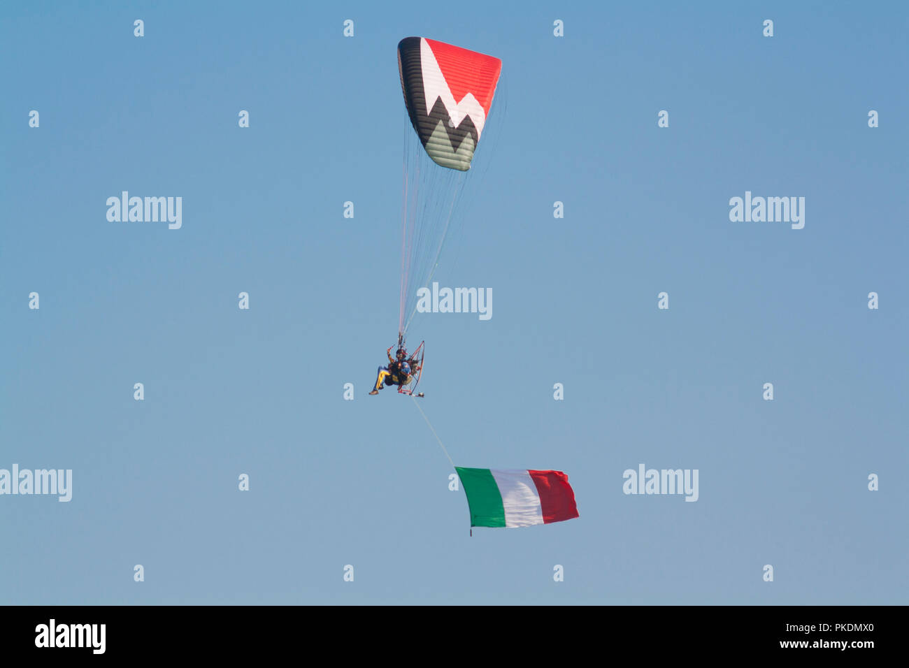Bandiera estrema immagini e fotografie stock ad alta risoluzione - Alamy