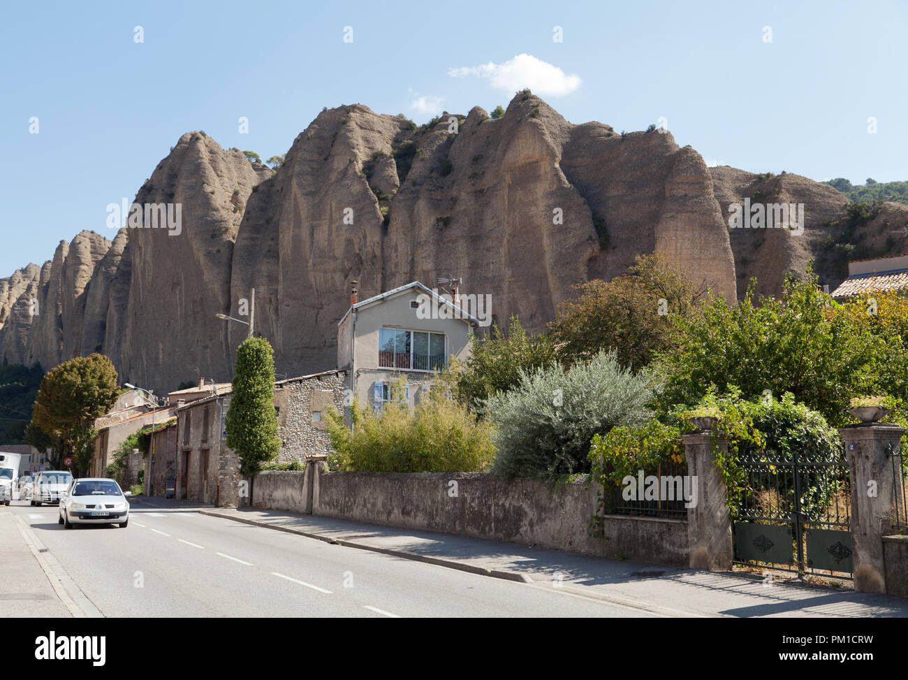 Les mées immagini e fotografie stock ad alta risoluzione - Alamy