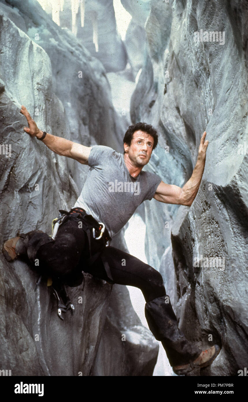 Film still / pubblicità ancora da "Cliffhanger" Sylvester Stallone ...