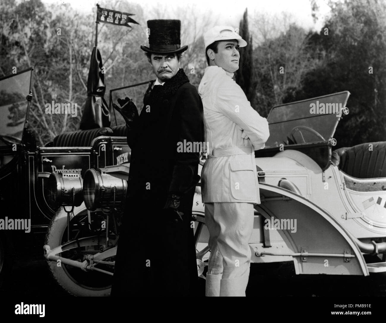 Scene with jack lemmon and tony curtis immagini e fotografie stock ad ...