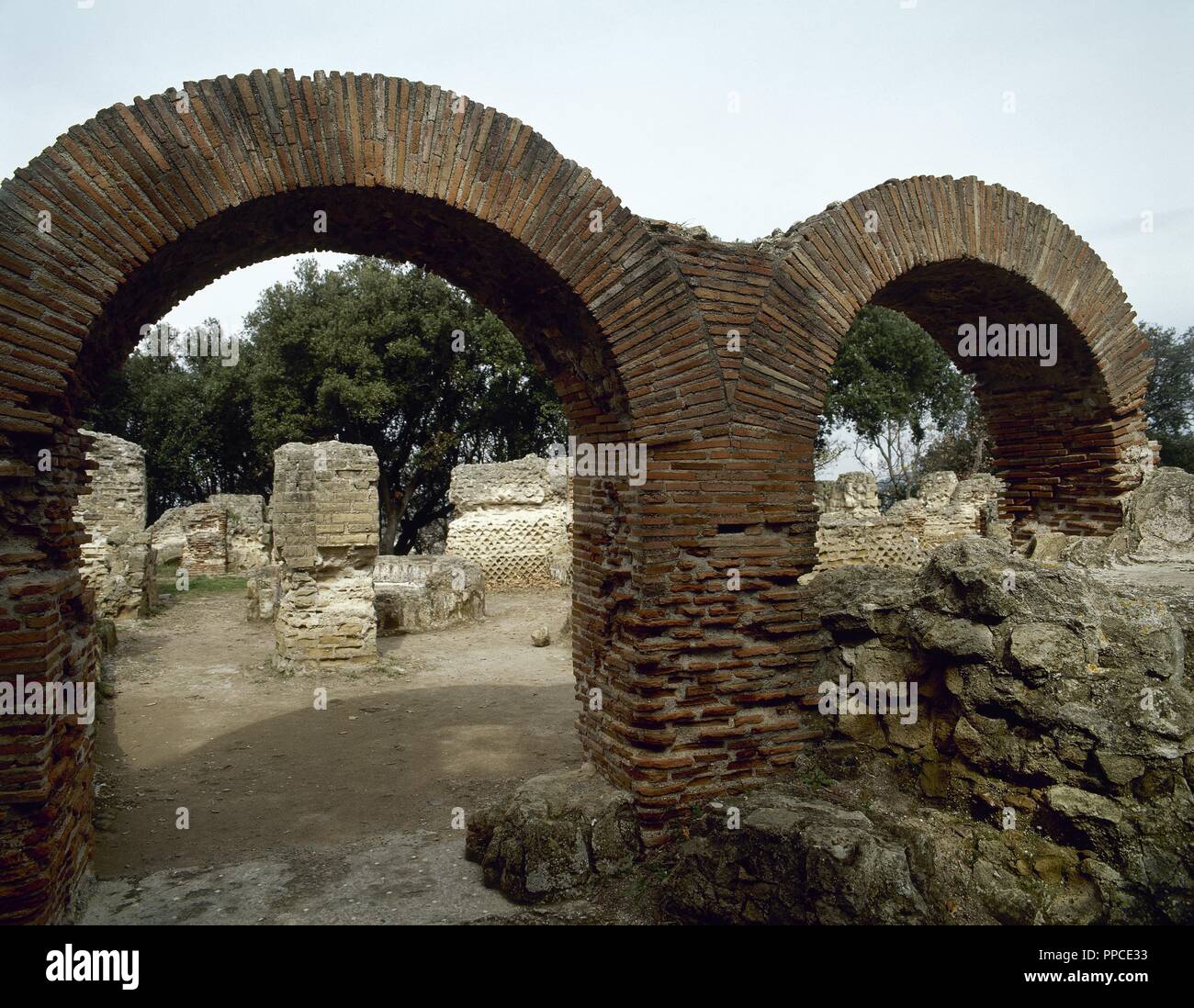 L'Italia. Campania. Cuma. Antica città della Magna Grecia. Acropoli ...