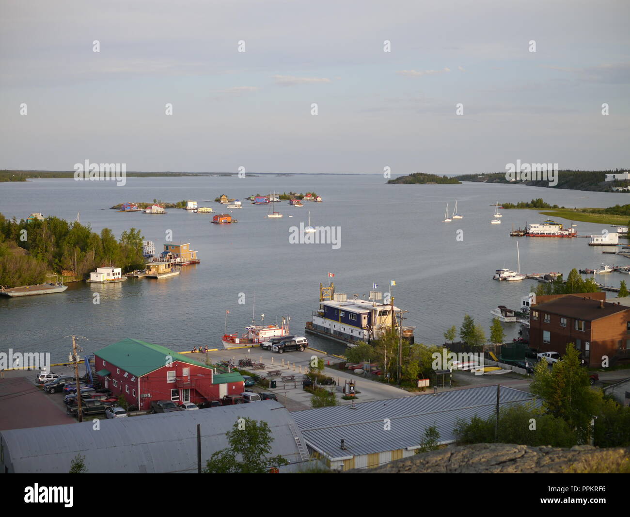 Yellowknife canada immagini e fotografie stock ad alta risoluzione - Alamy