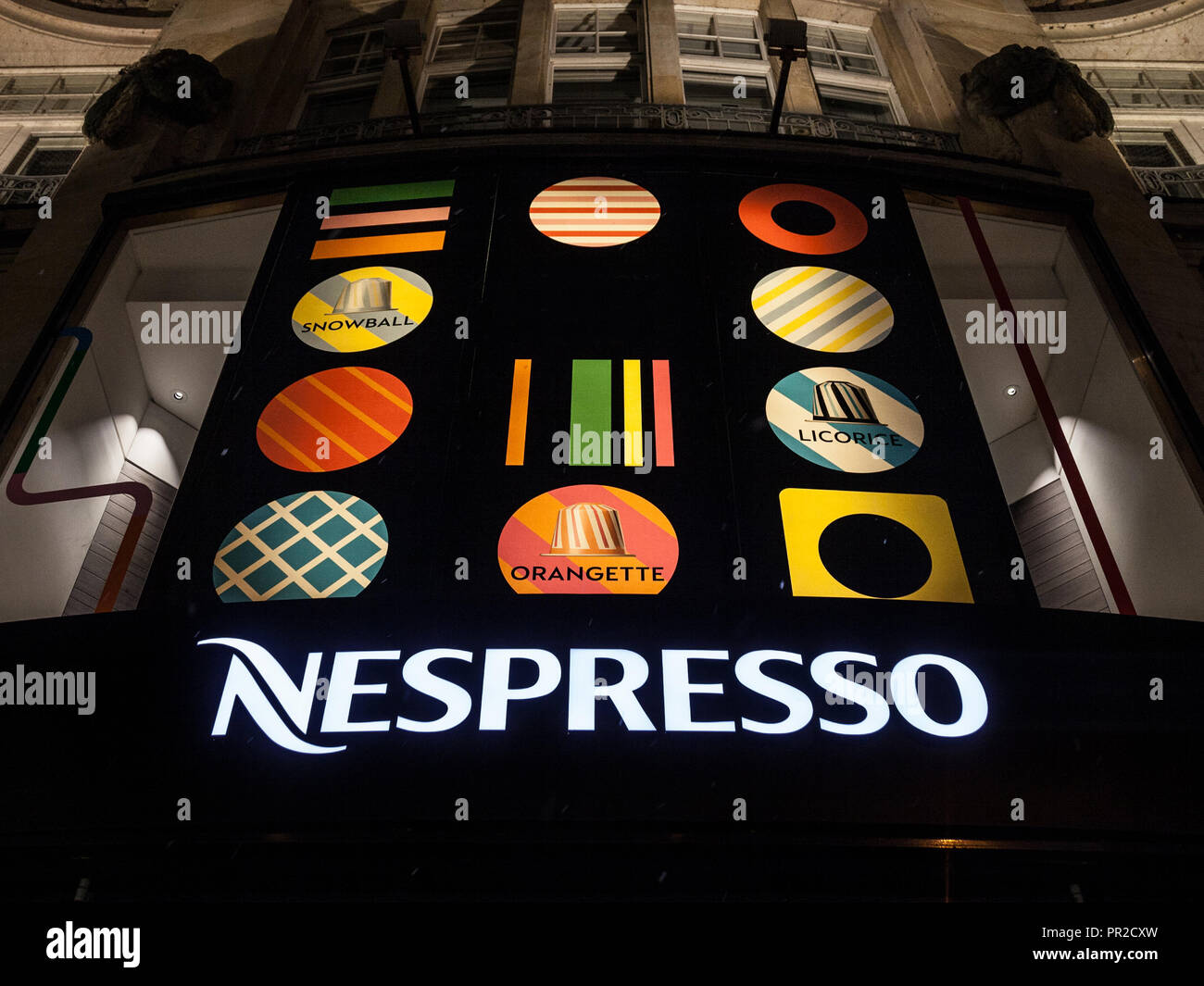 Nespresso logo immagini e fotografie stock ad alta risoluzione - Alamy