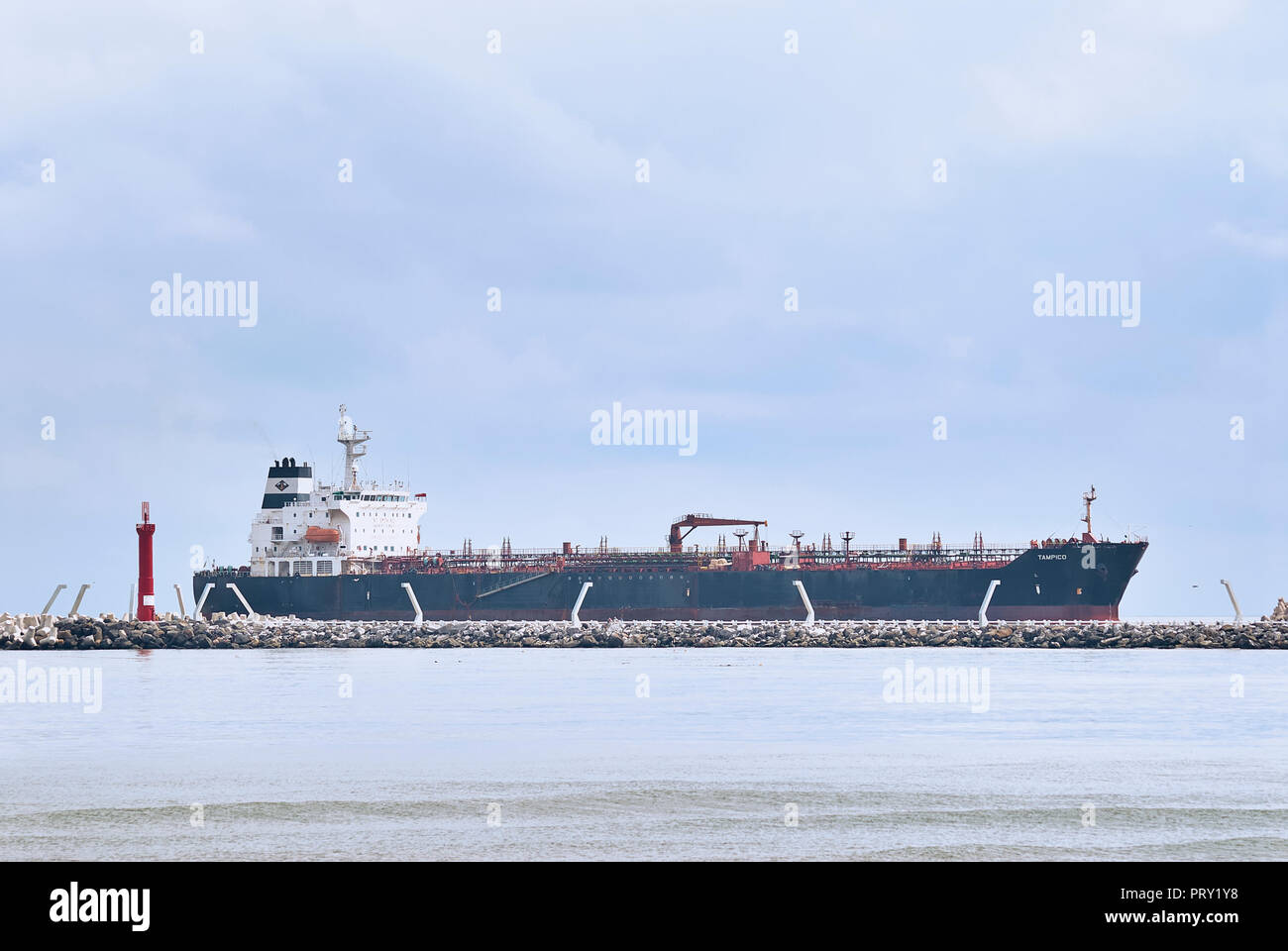 Terminal logistico di pajaritos immagini e fotografie stock ad alta ...