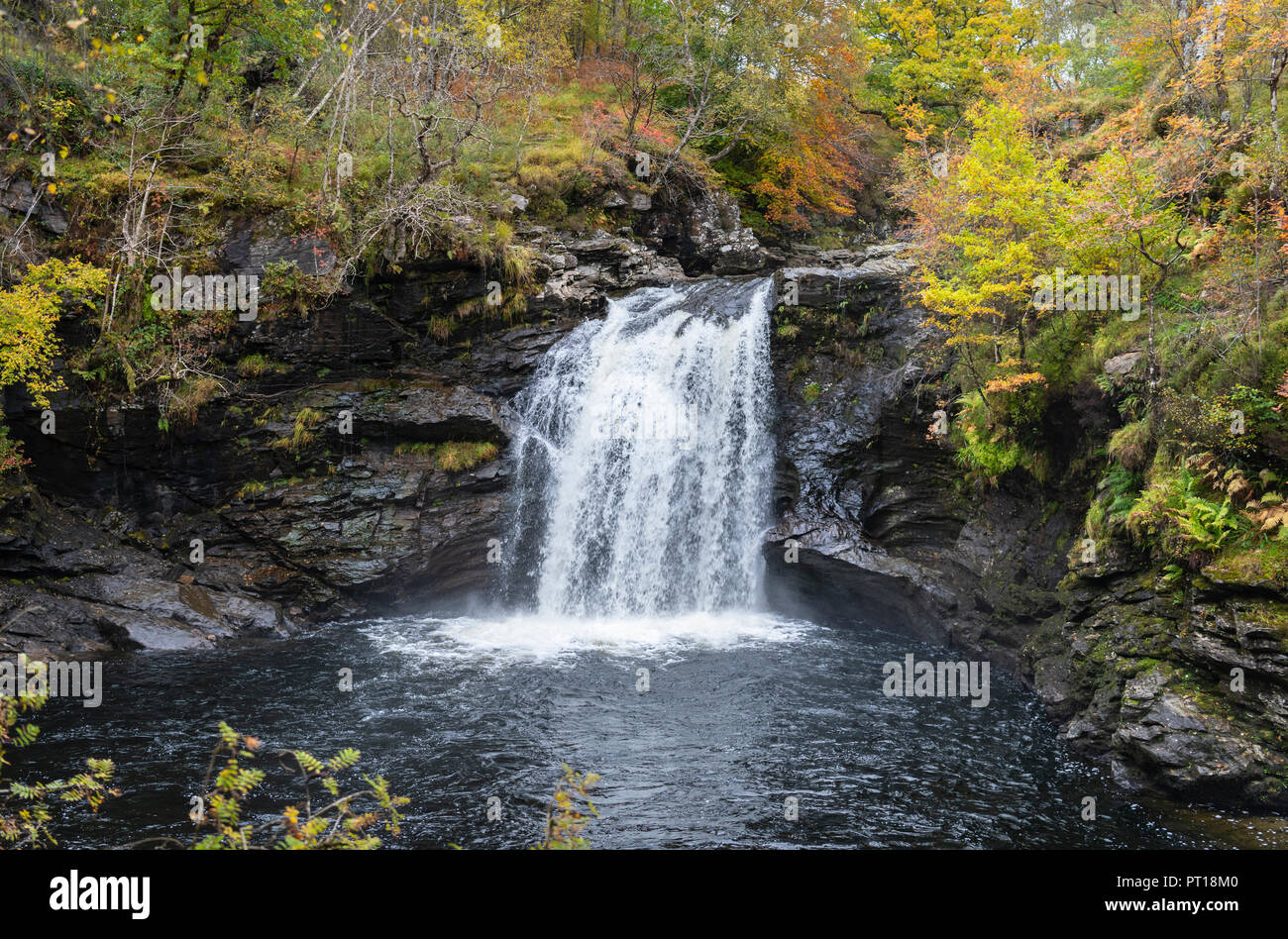 Cascate di falloch immagini e fotografie stock ad alta risoluzione - Alamy