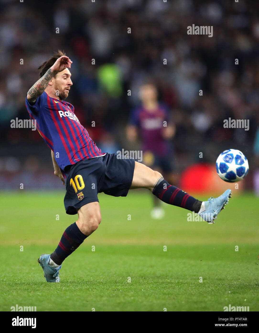 Lionel messi of barcelona immagini e fotografie stock ad alta ...