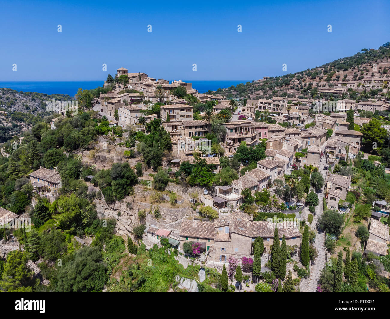 Villaggio Di Montagna Immagini e Fotos Stock - Alamy