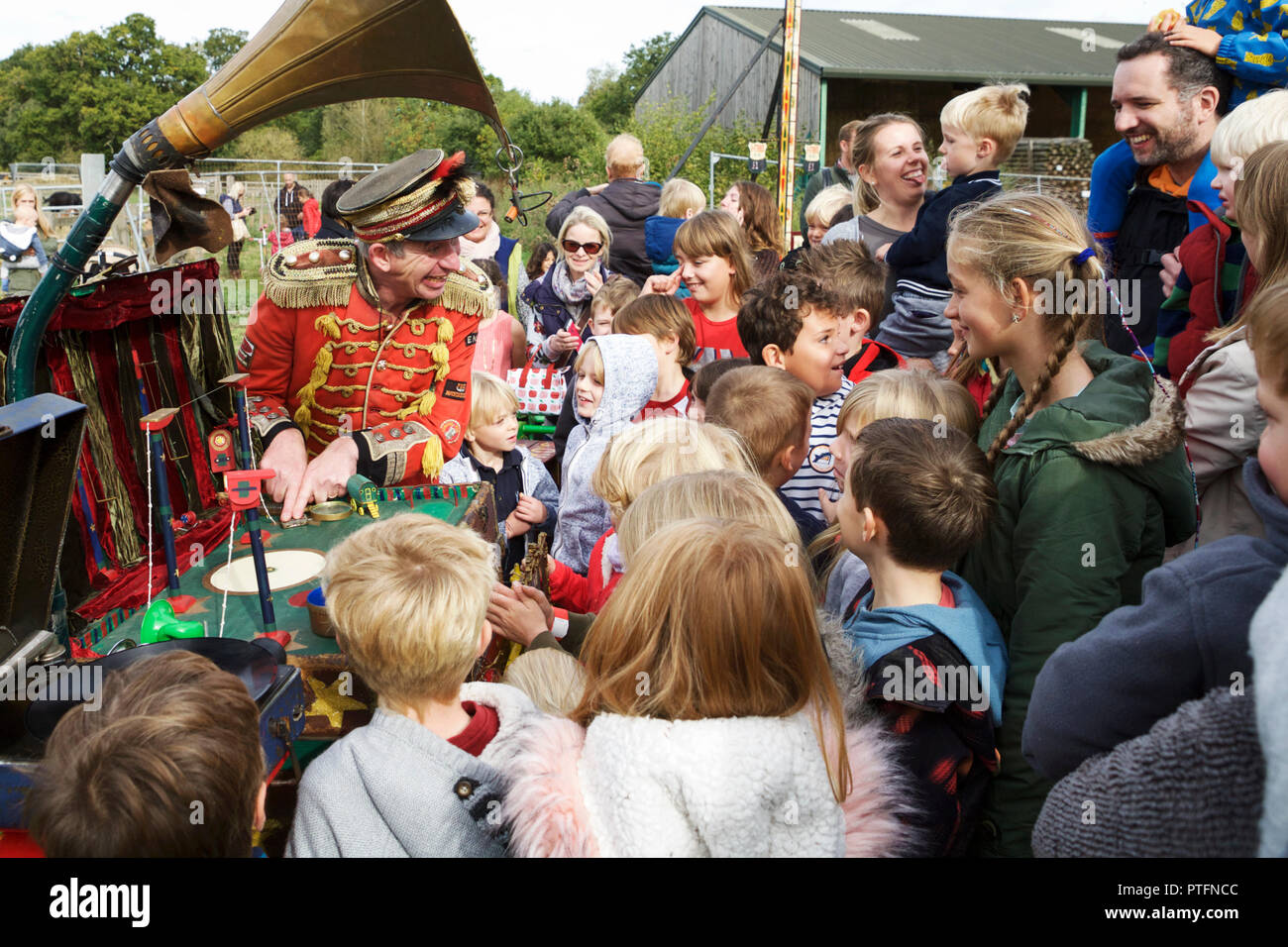 Circo per bambini immagini e fotografie stock ad alta risoluzione - Alamy