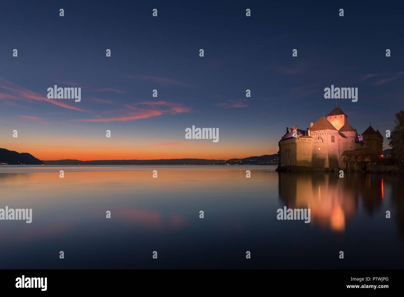 Il Castello di Chillon (francese: il Château de Chillon) è un'isola ...